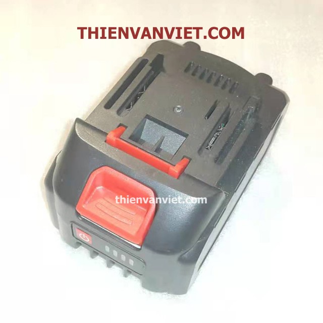 Pin Makita Li-ion 21v 4000mAh kèm mạch sạc và vỏ, có đèn báo dung